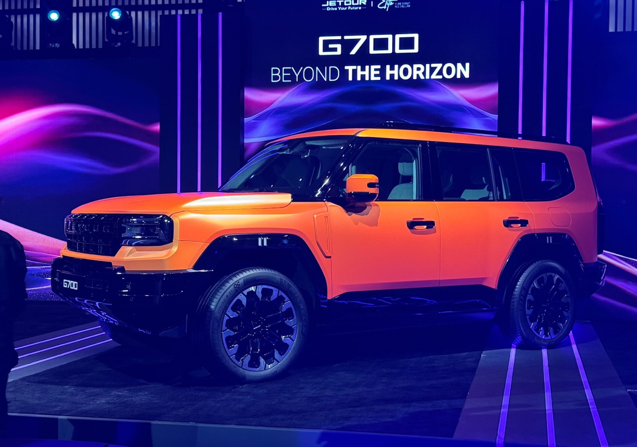 Jetour G700 Shakes Up Dubai The Hybrid SUV Redefining Luxury and Adventure